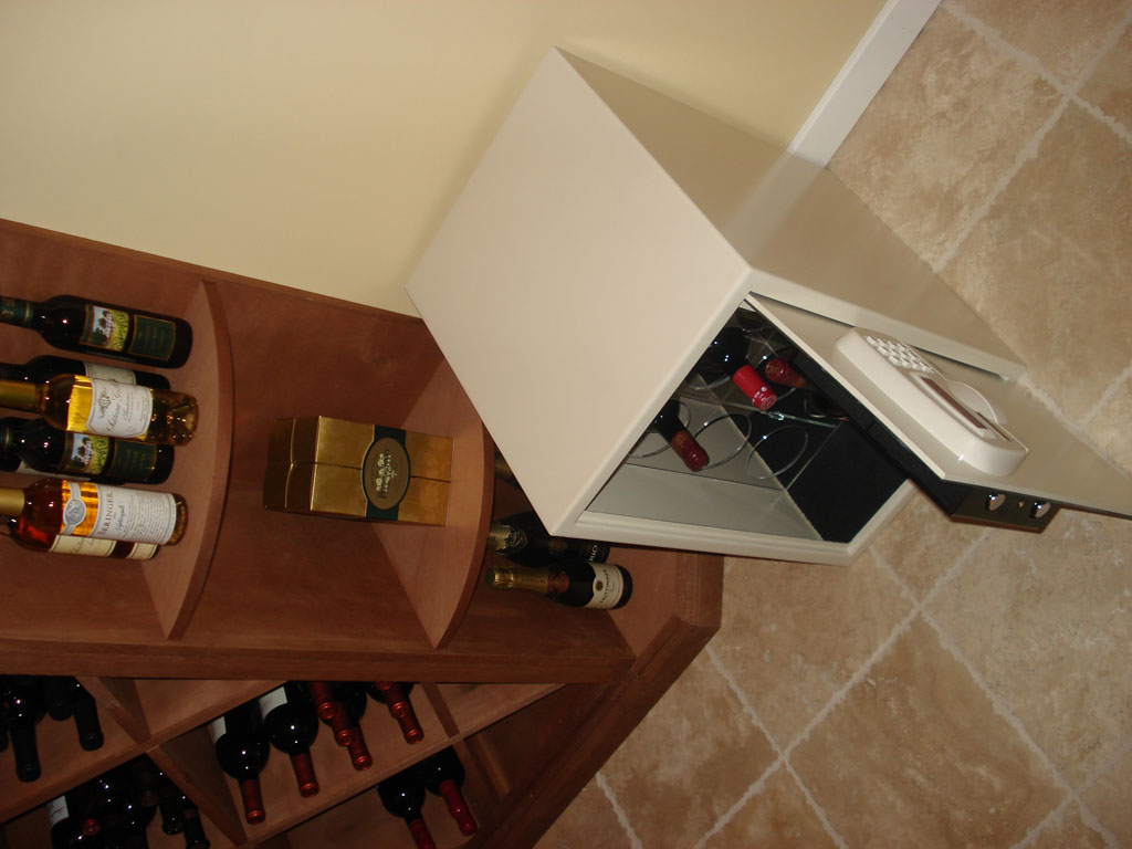 Wine Vault Safe Denver | Digital Safes Online